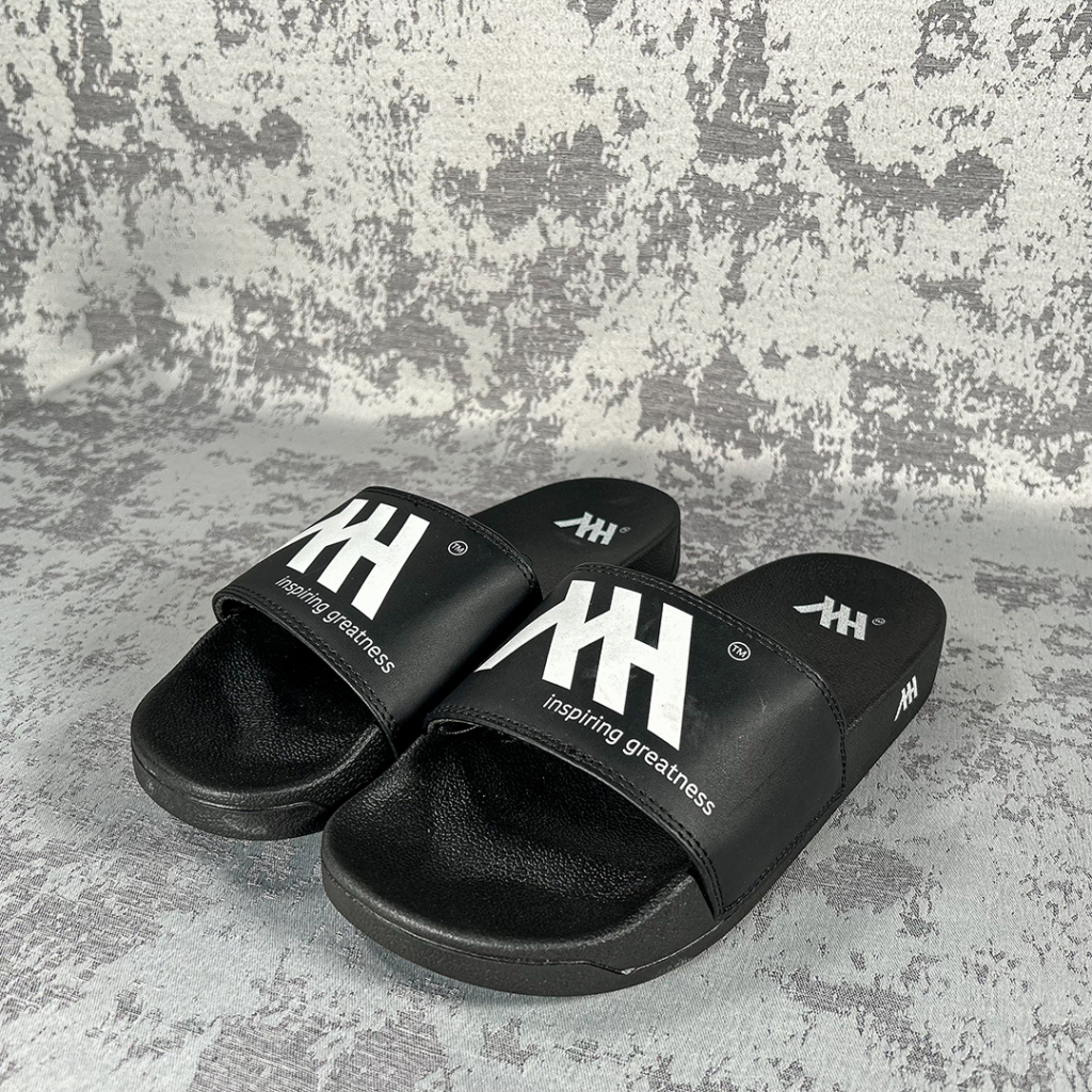 Mudiwa Hood Luxury Boutique